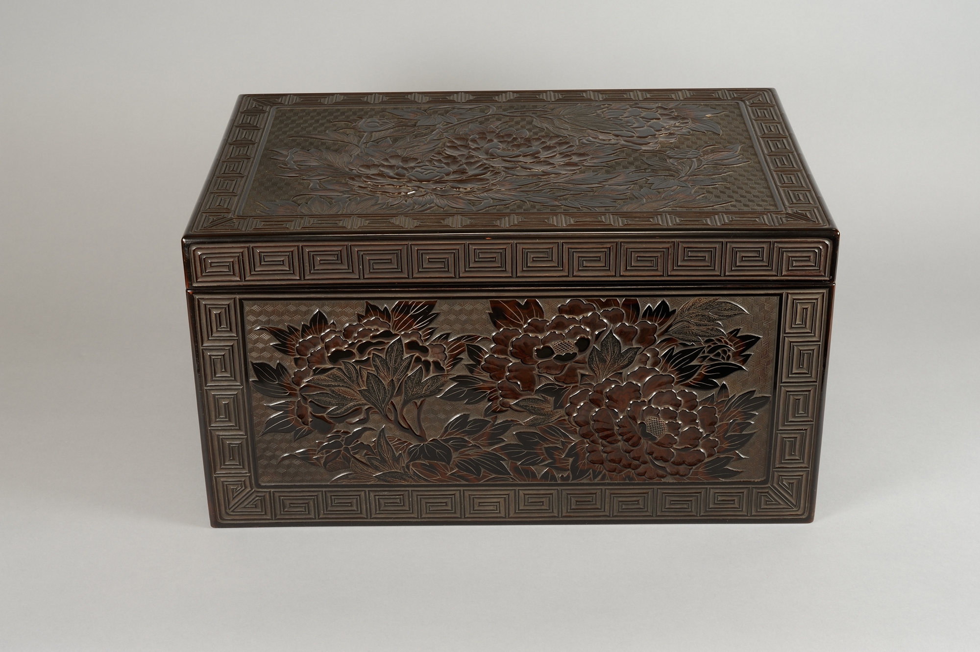 Box - Japan - Edo (1615–1868) or Meiji period (1868–1912) - The ...