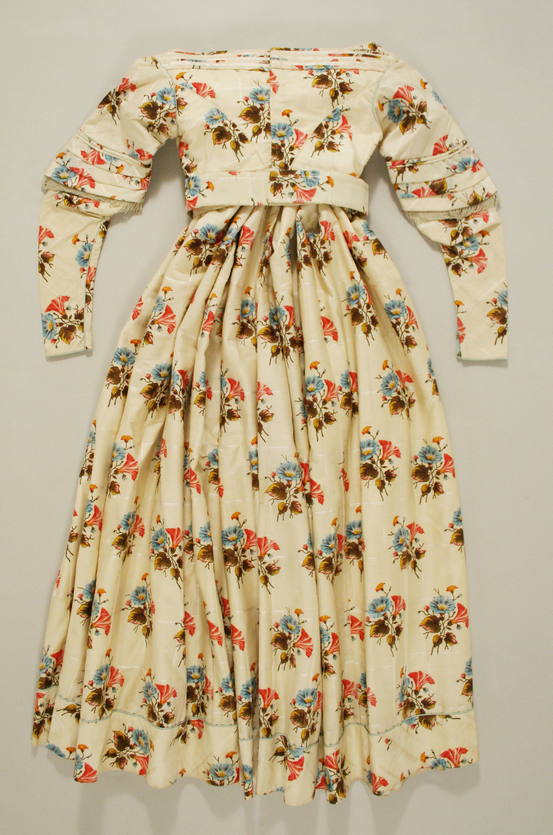 Evening dress | British | The Metropolitan Museum of Art