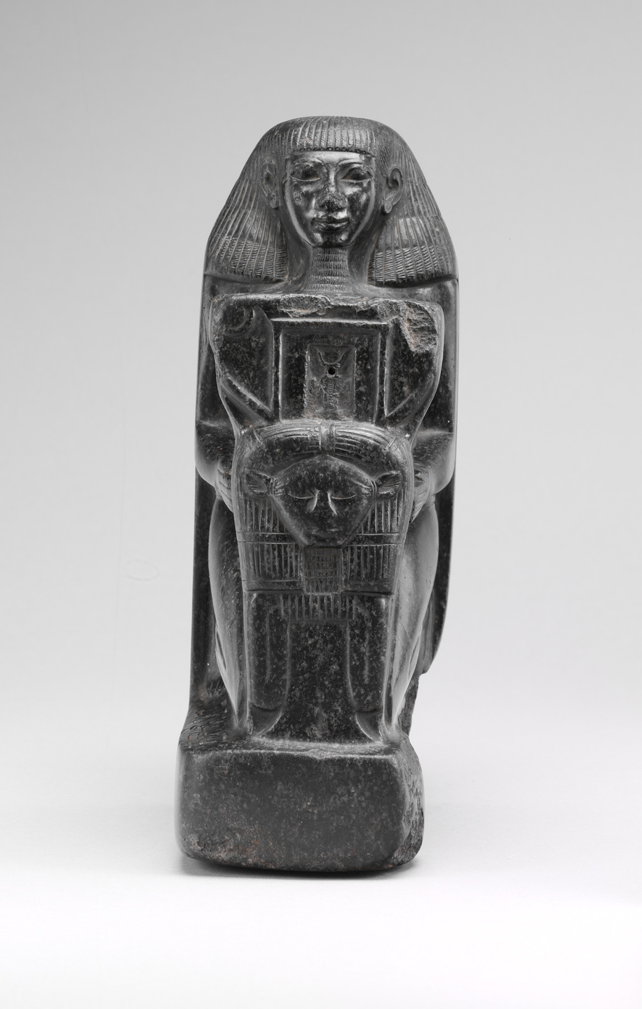 Statue of Senenmut Holding a Sistrum | New Kingdom | The Metropolitan ...