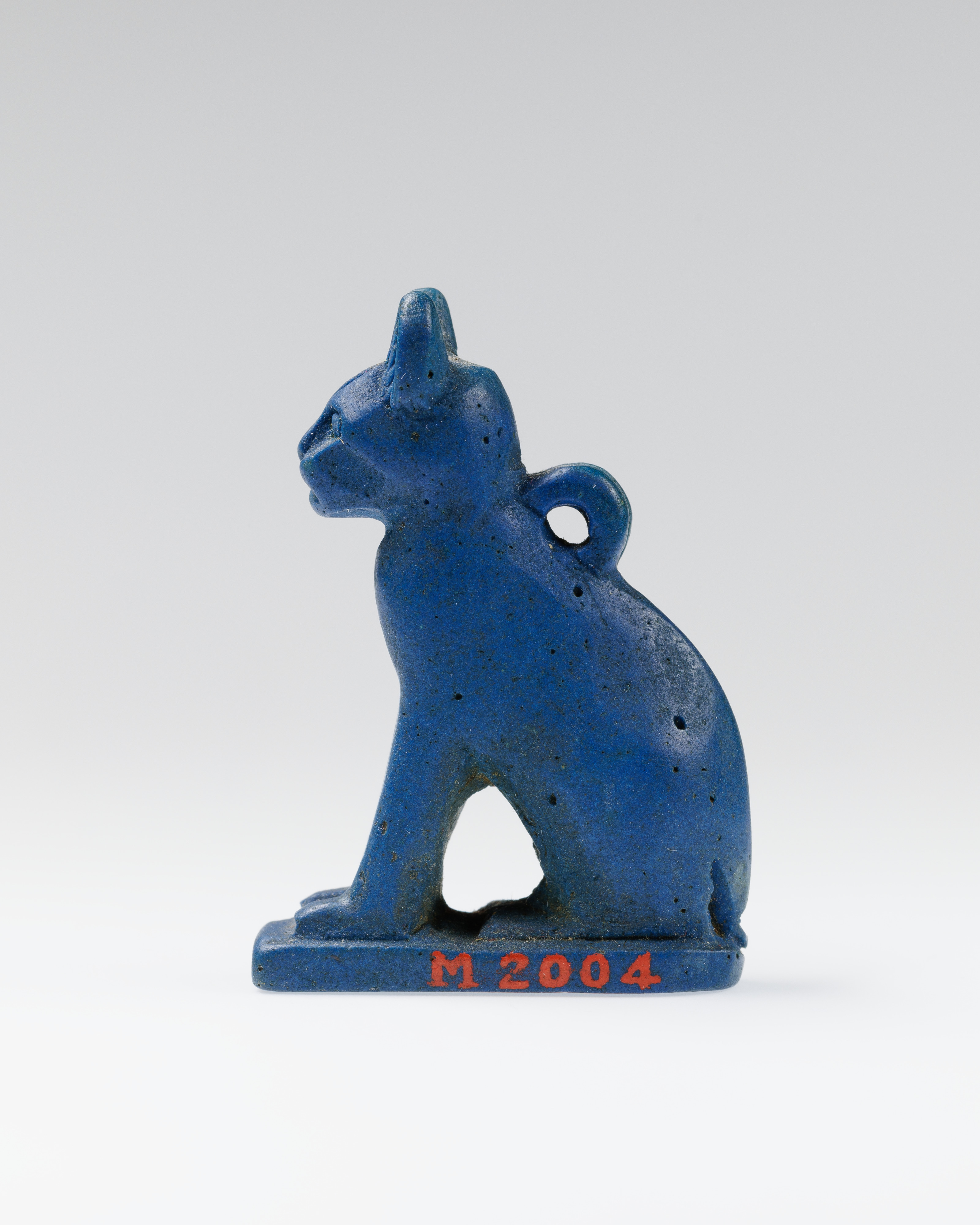 Cat amulet | Late Period–Ptolemaic Period | The Metropolitan Museum of Art