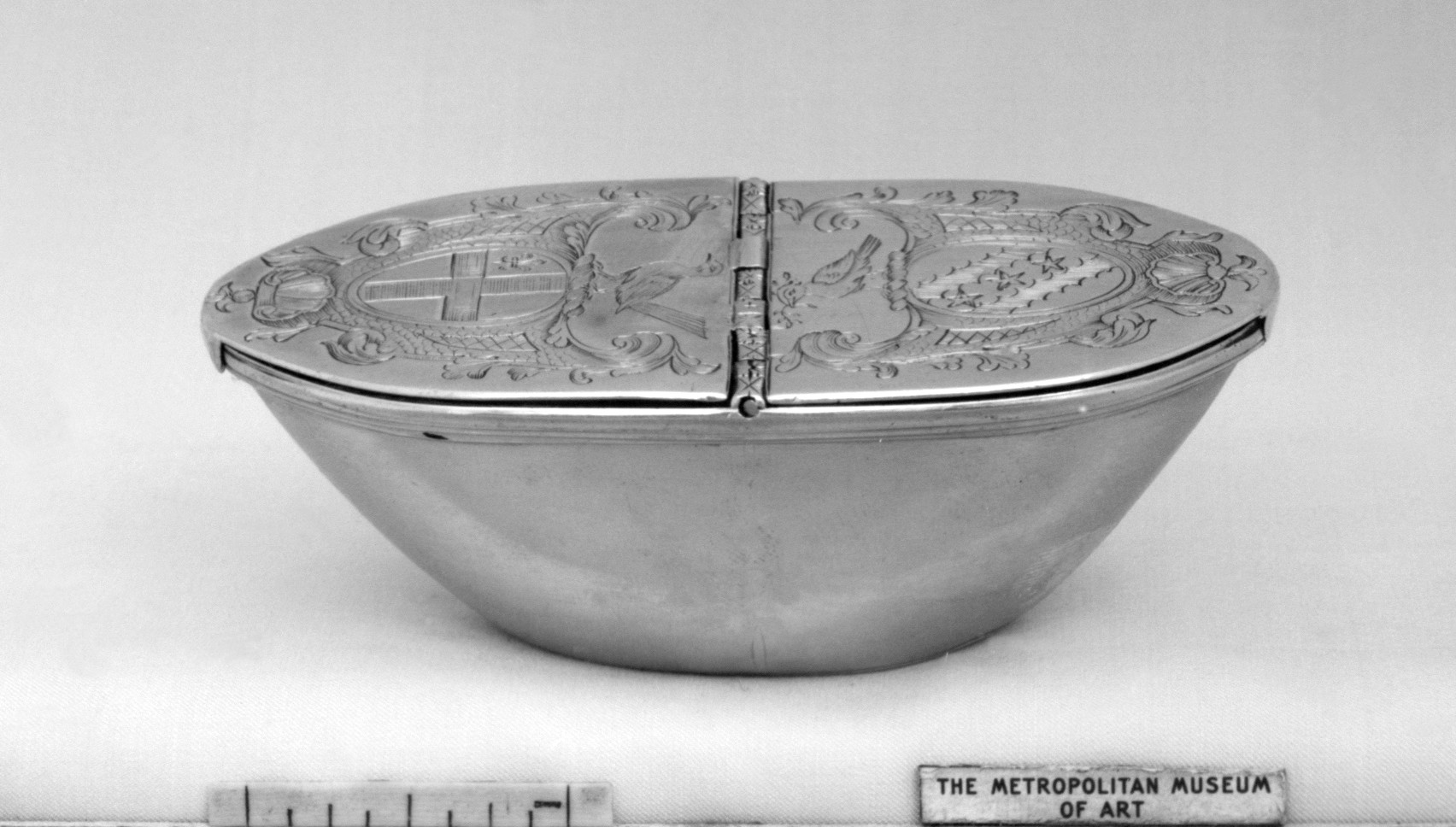 Possibly by James Manners | Nutmeg box | probably British, London | The ...