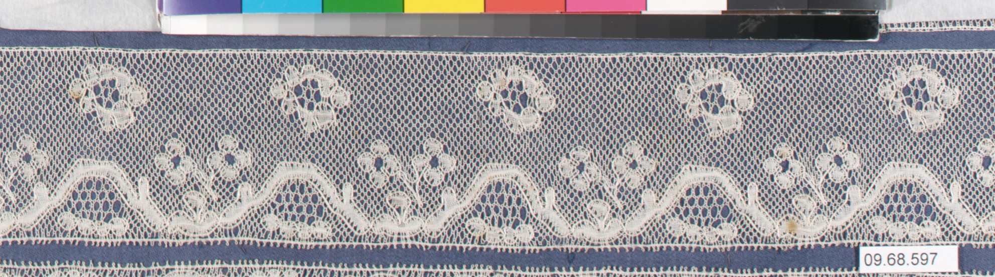 Fragment of lace | British | The Metropolitan Museum of Art