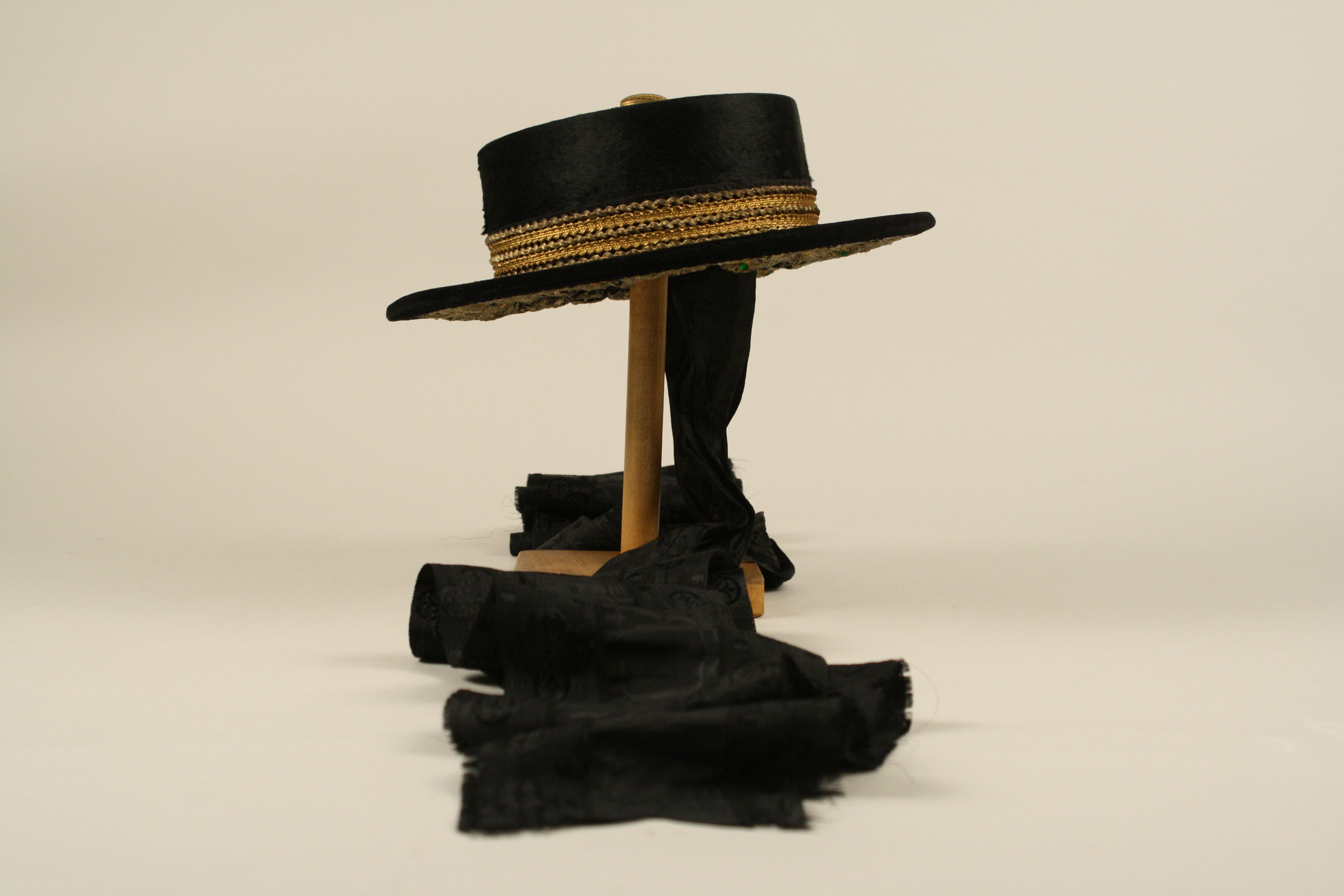 Headdress | Austrian | The Metropolitan Museum of Art