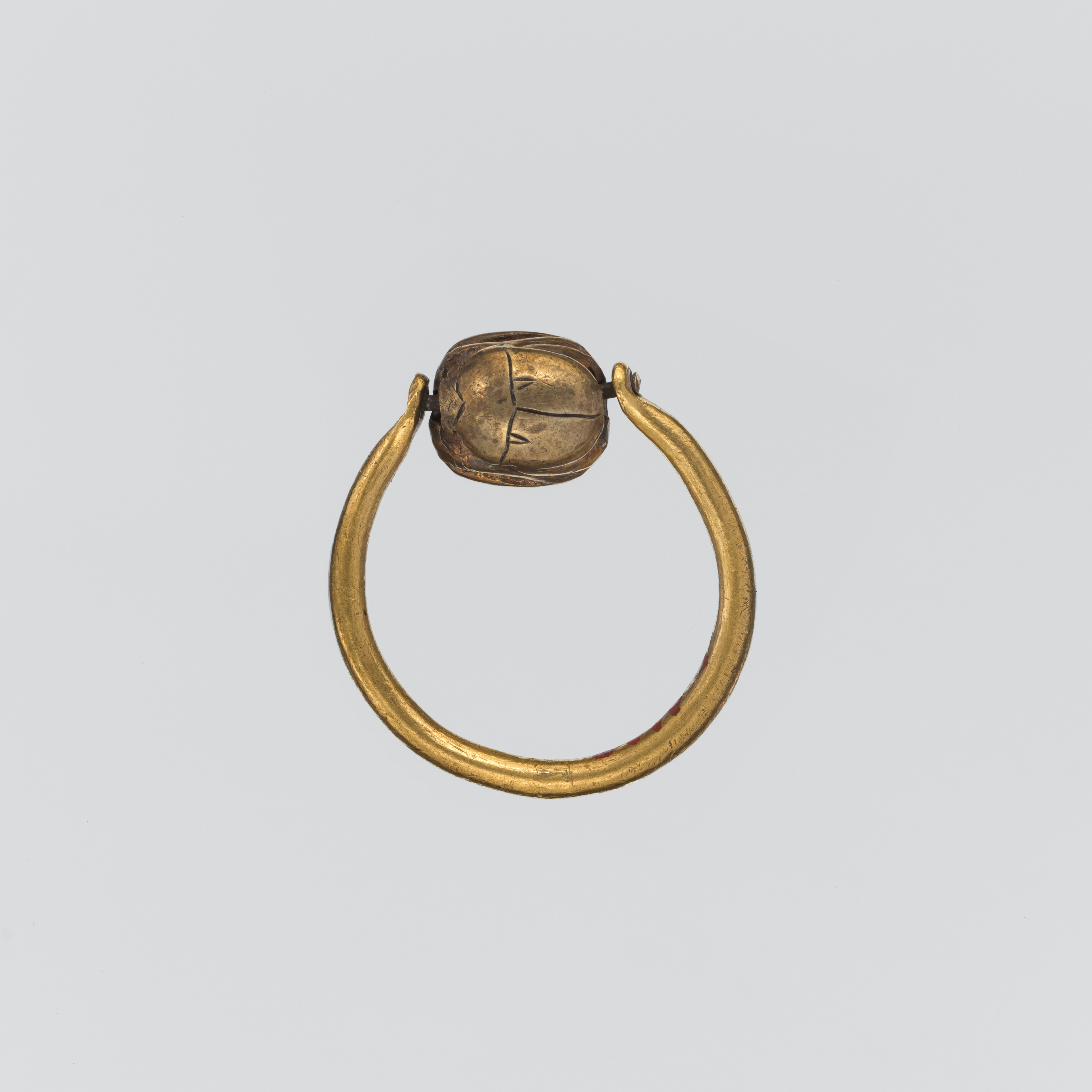 Gold scaraboid ring - Cypriot - Classical - The Metropolitan Museum of Art