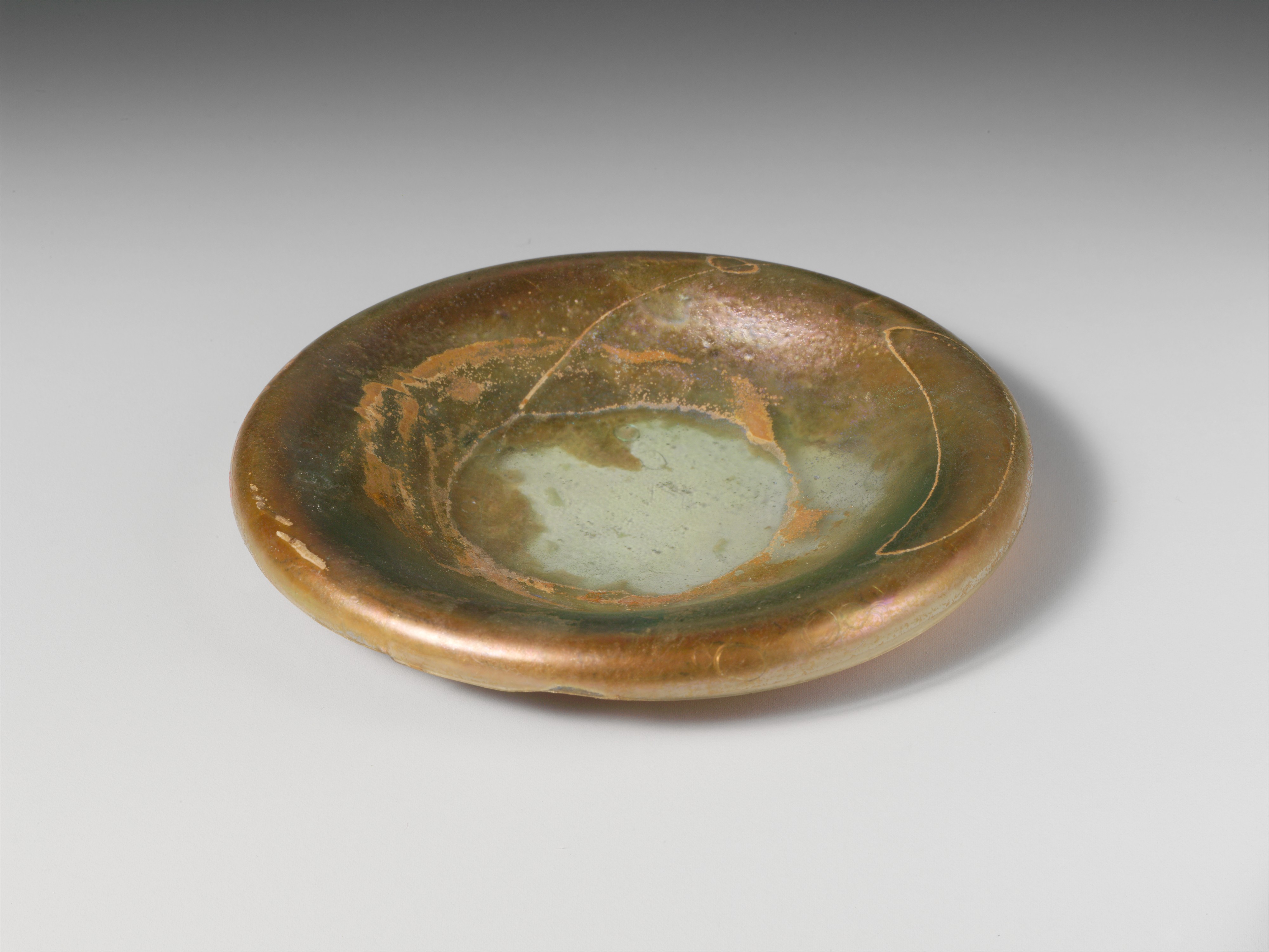 Glass lid | Roman, Cypriot | Mid Imperial | The Metropolitan Museum of Art