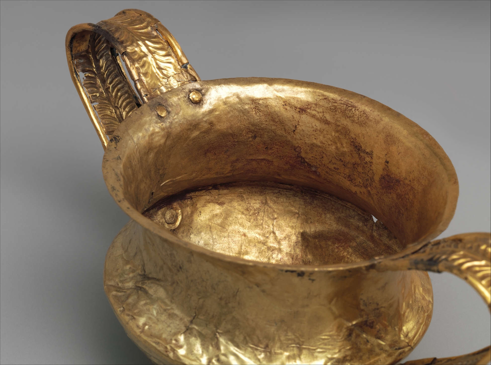 Gold Kantharos drinking Cup With Two High Vertical Handles Helladic