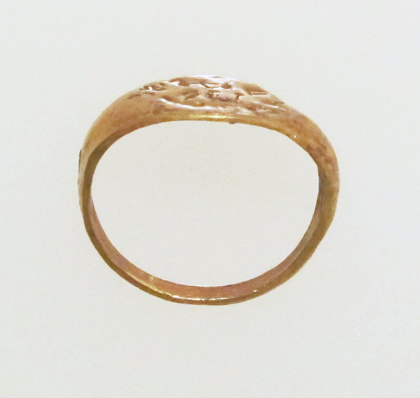 Gold ring with inscribed bezel | Roman | Imperial | The Metropolitan ...
